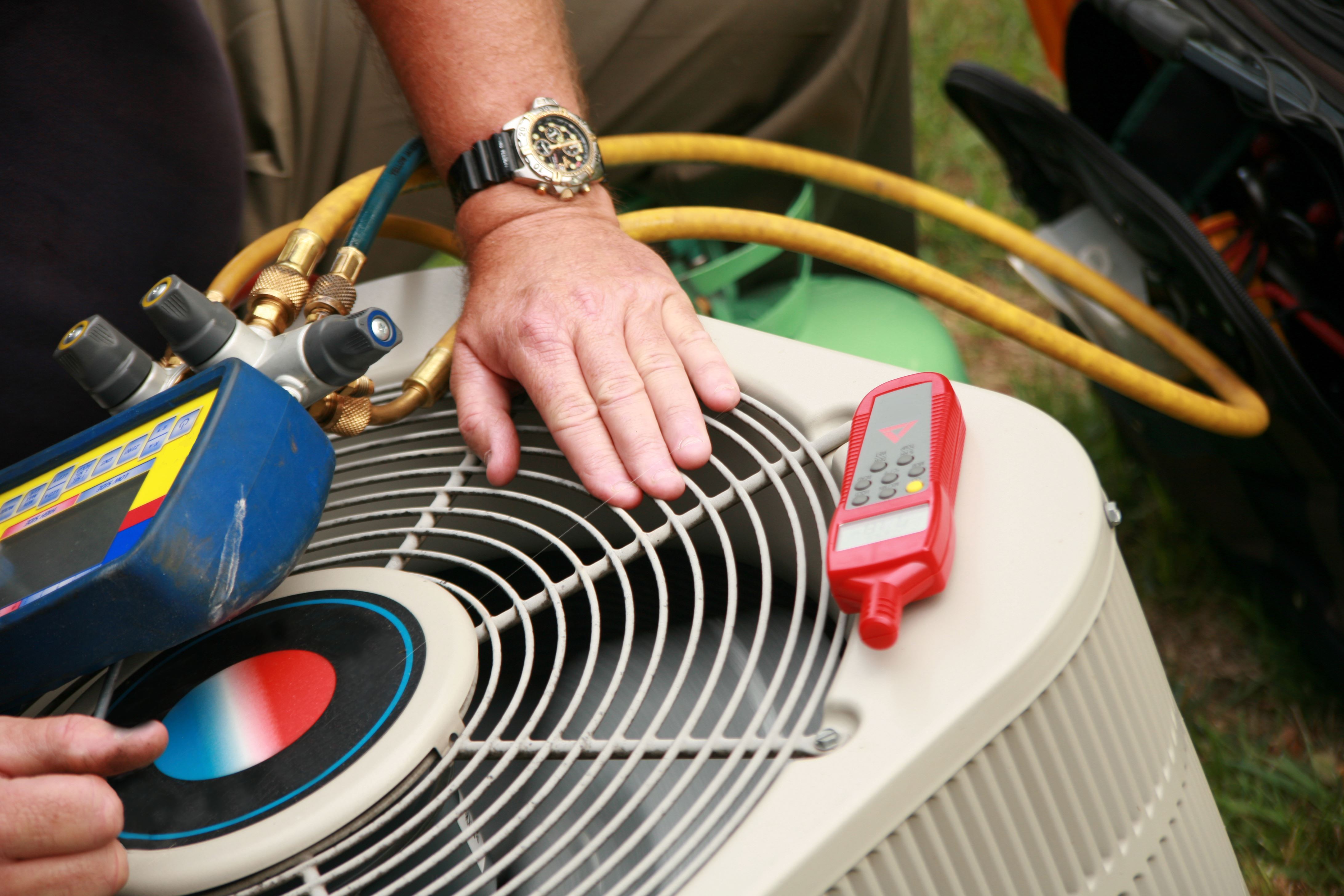 10 Warning Signs Your HVAC System Needs Maintenance | Hometown Heating ...